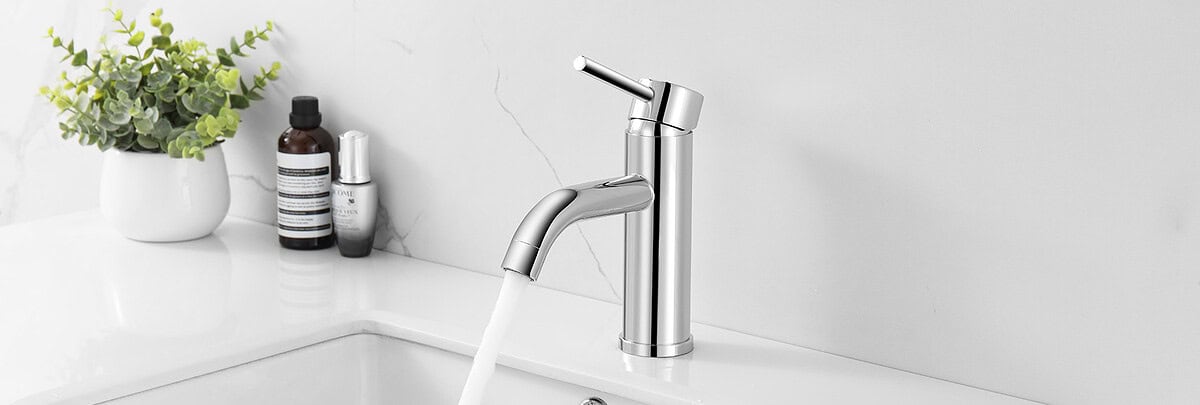 Bathtub Soaking Depth: Your Guide To Deep Relaxation | LuxuryHome